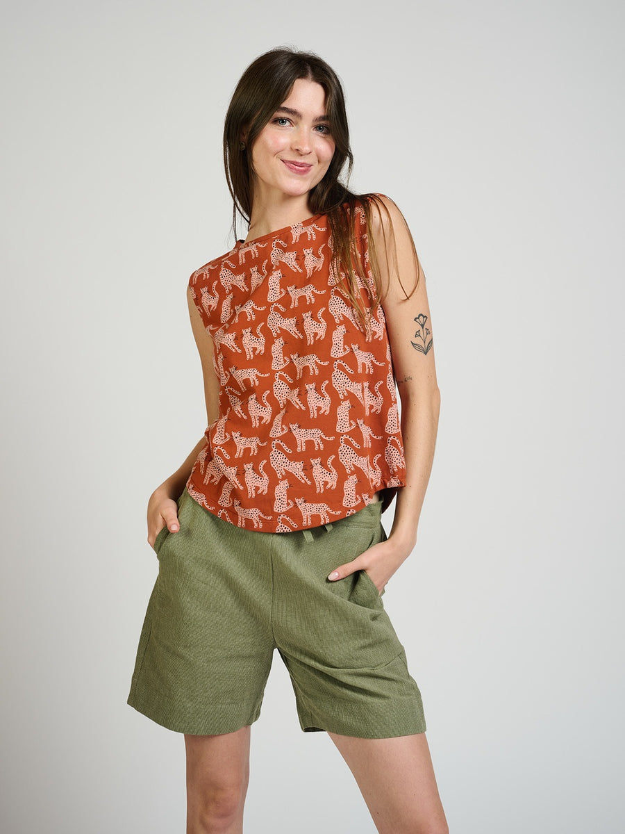 Mata Traders Cotton Knit Millie Muscle Tee in Leopard Sienna – Terra Shepherd Boutique & Apothecary